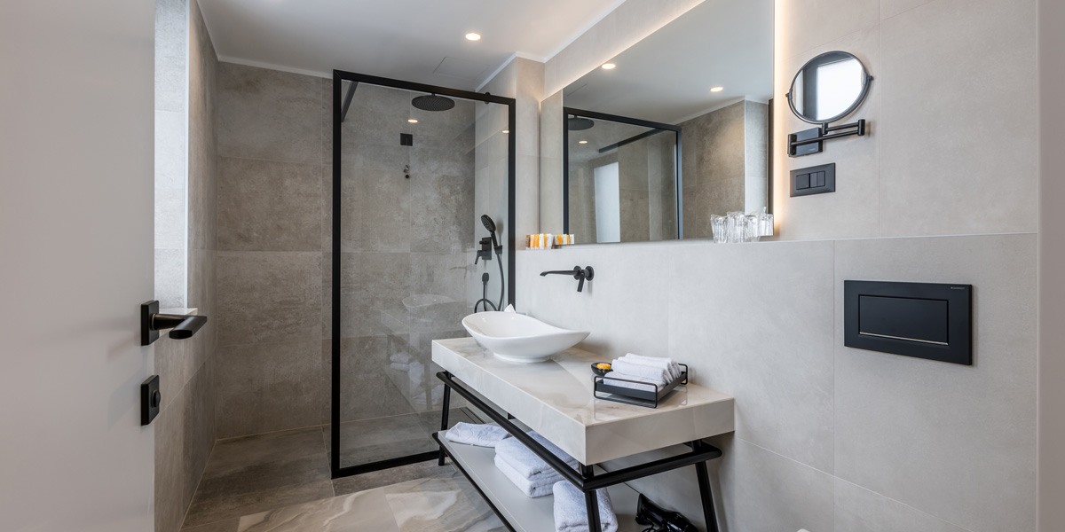 Cora Hotel — boutique hotel in Split with 34 elegant rooms